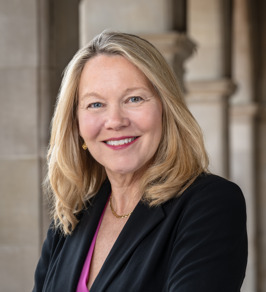 Carolyn Dolan | In St. Louis, For St. Louis | WashU